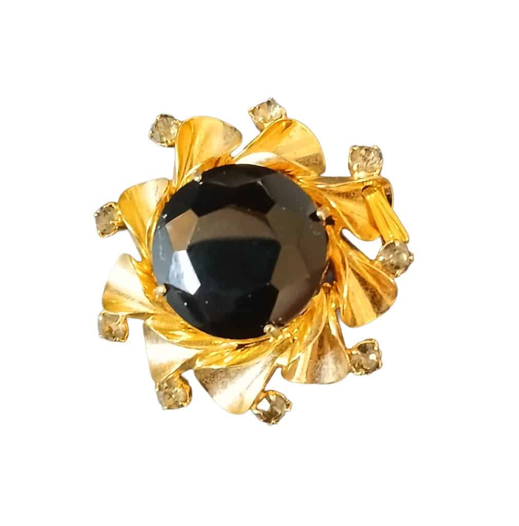 02 Austrian Beauty brooch - Vintage Princess.